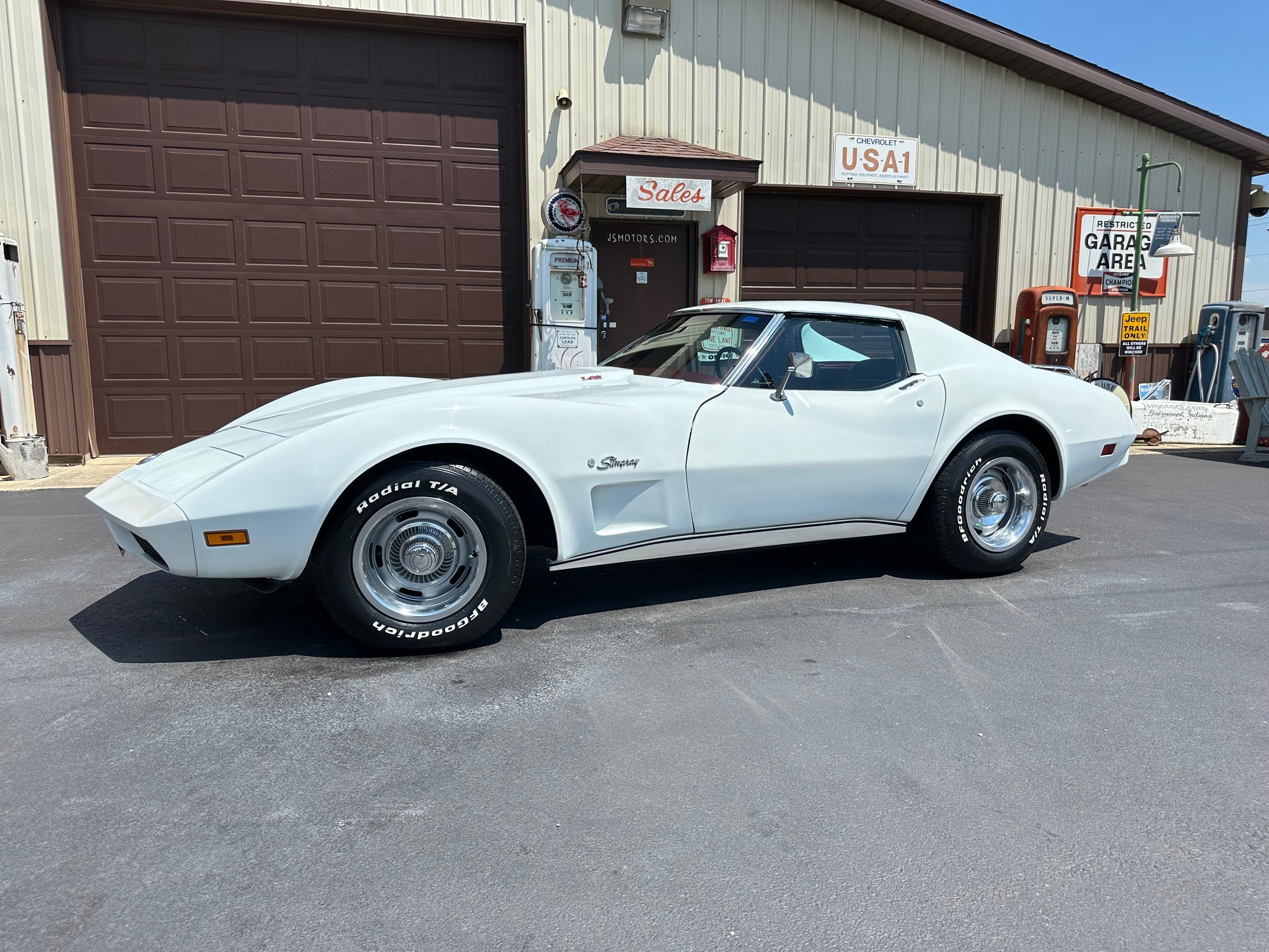 1968 to 1975 – J & S Motors